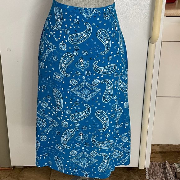 Northern Reflections | Skirts | Northern Reflections Paisley Skirt Size ...